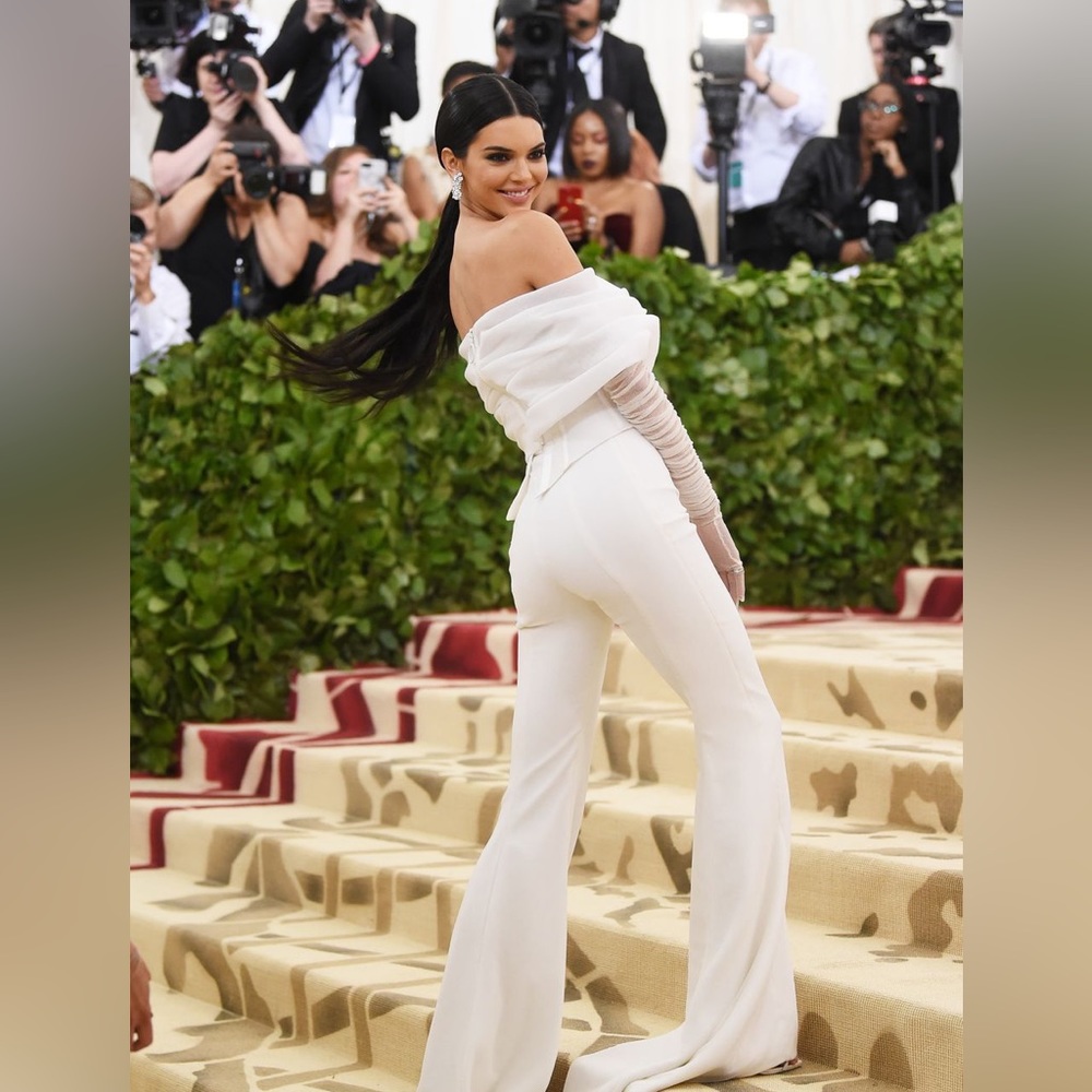Kendall Jenners Infamous White Jumpsuit Look Alike - Gem